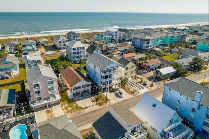 “Salty Paws A!” Off-the-leash Icww & Sea Views! - Carolina Beach, NC