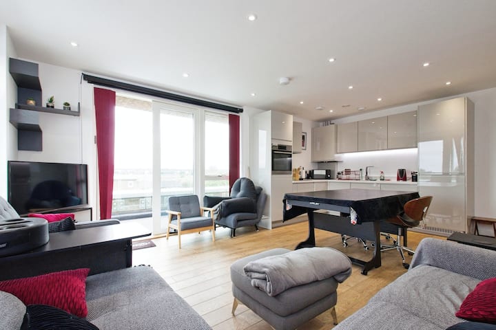 Greenwich Apartment - One Bedroom - Greenwich