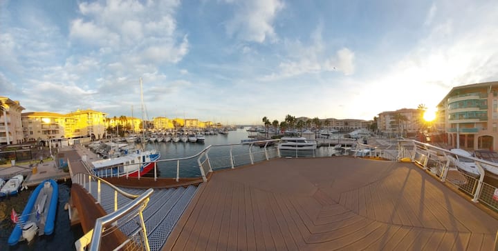 Appartement D'exception Loft Duplex Port-fréjus - ibis budget Fréjus Capitou A8