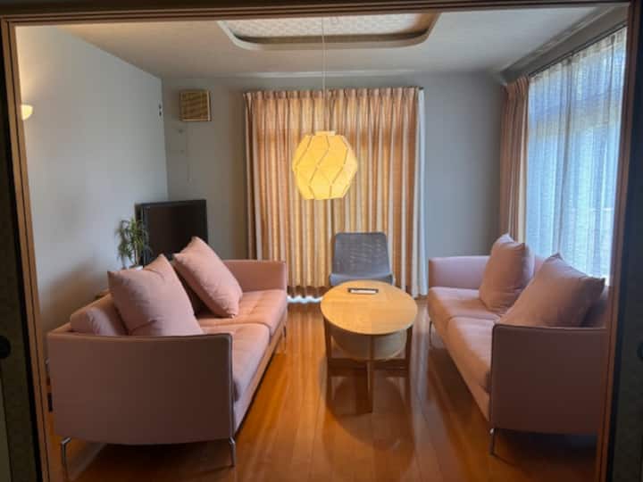 花園の丘の上に立つ、ベランダから熊本城が見える貸切一戸建邸宅。 - Kumamoto