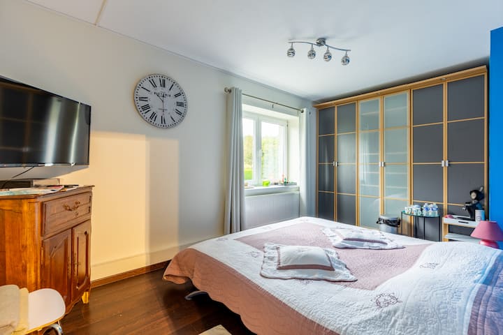 Magnifique Chambre Double Toute éQuipée Avec Frigo - Dinant