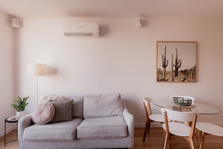 Stylish Apartment In Hobart's Cbd - Hobart