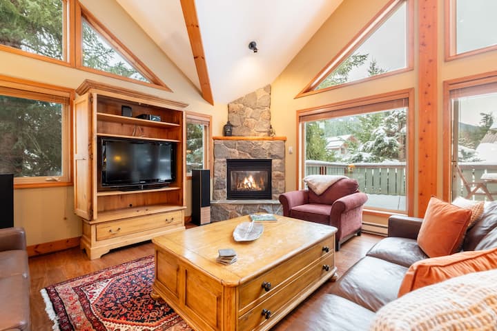 Private Hot Tub | Private Garage | Bbq | Luxury - Whistler