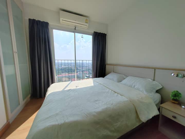 River Front, Refeshing Peacefully Oasis In City - Bangkok