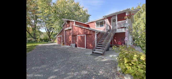 Loft @ 2nd Chance Ranch - Yakima, WA