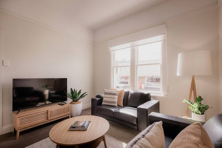 Central Home In Trendy South Hobart - Kingston, Australia