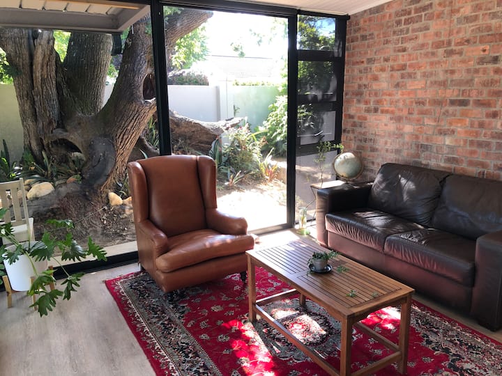 Bright Cottage Close To Nature - Somerset West
