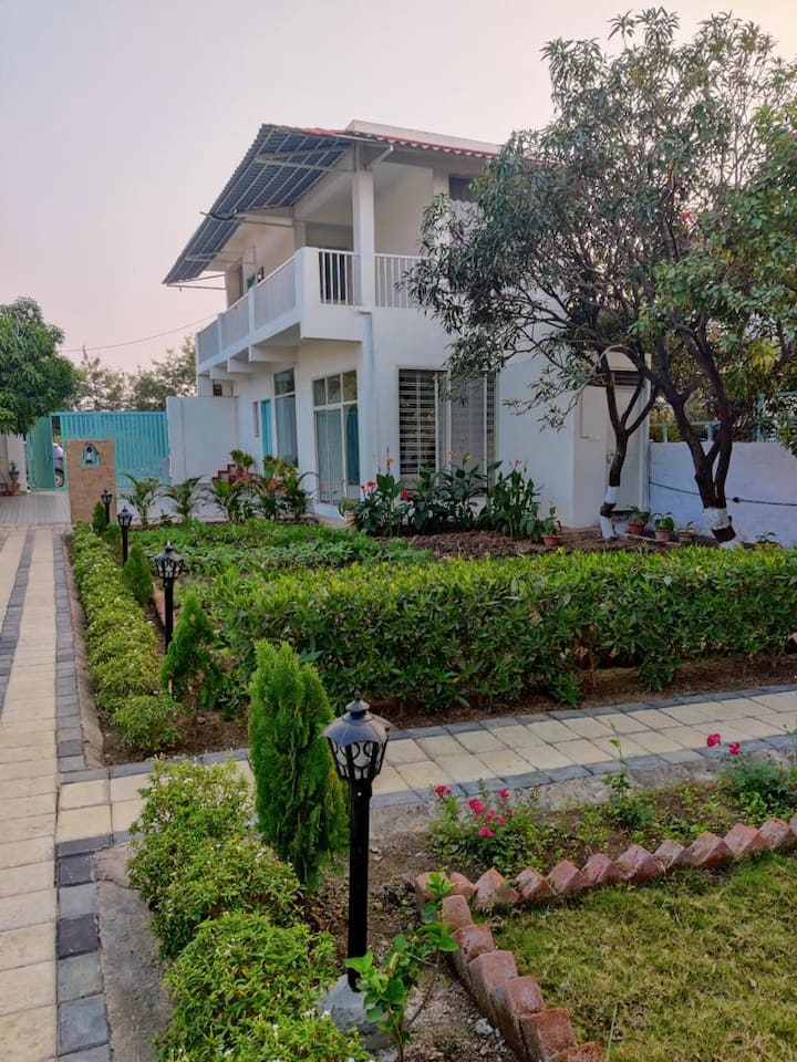 Aanandam Farmhouse - Bhopal