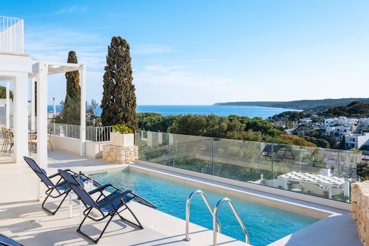 Villa Vista Mare A Castro Con Piscina Per 8 Ospiti - Santa Cesarea Terme
