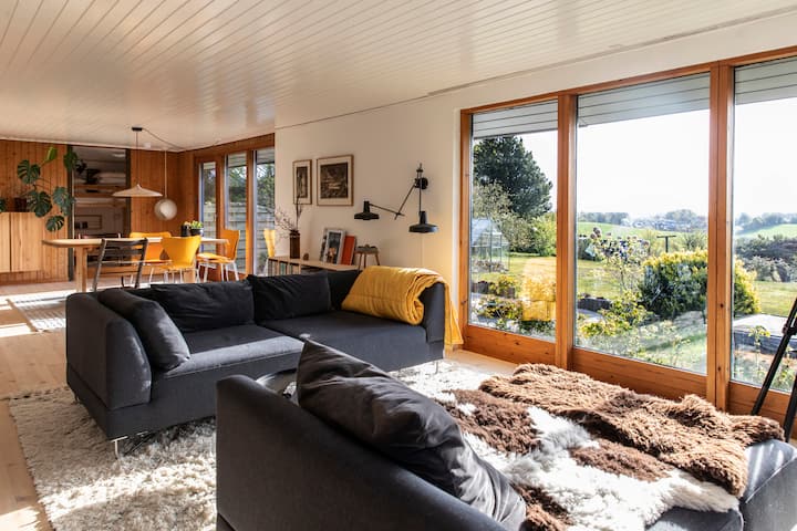Højtliggende Sommerhus Med Panoramaudsigt Og Kat - Danemark
