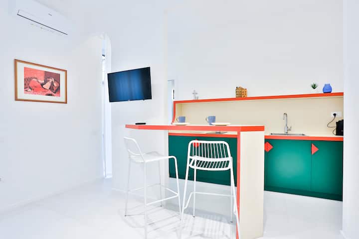 Casa Giacomina - Very Central Studio Apartment - Salerne