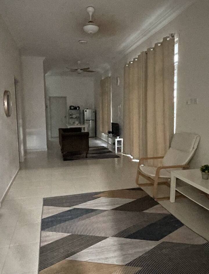Homestay Taman Tiara Paka Unify-netflix-coway - Kerteh