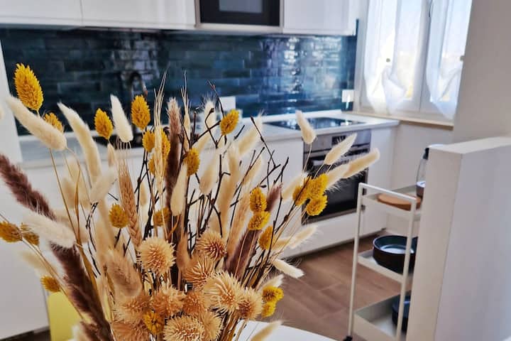 8 Minuti A Piedi Da Sanzeno Con Vista Sulla Città - 維羅納