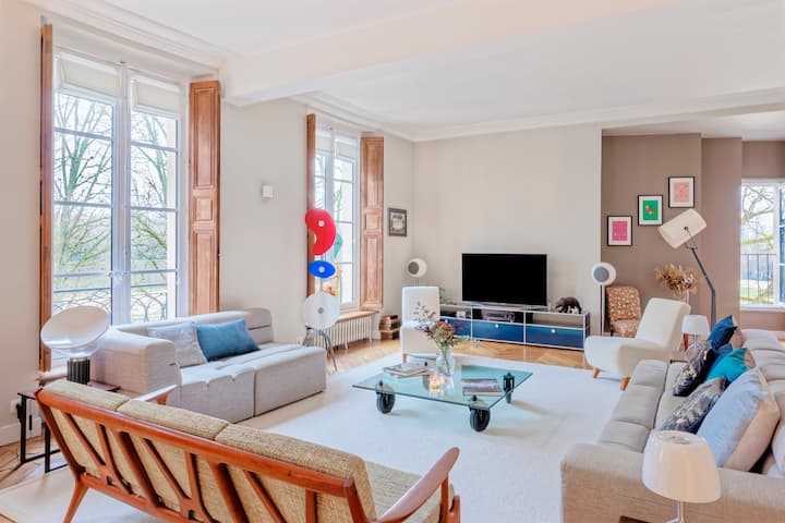 Le Dragon - Les Demoiselles à Versailles - Versailles