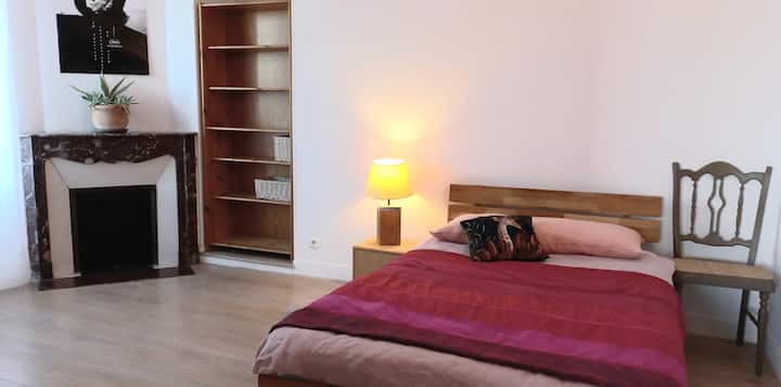 Grande Chambre Lumineuse & Calme à Grasse Centre ! - Grasse