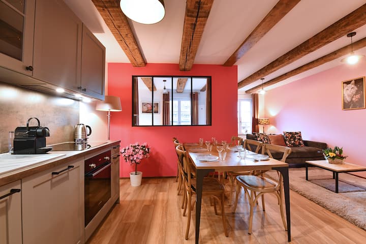 "La Vie En Rose"
6p-3br - Colmar
