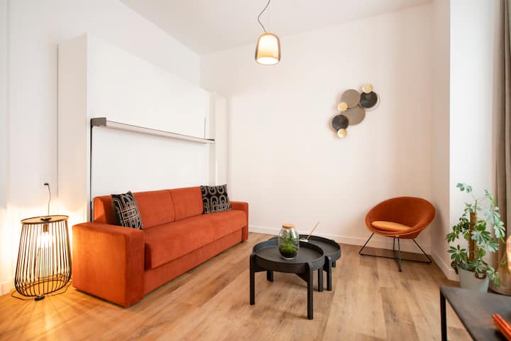 Centre Historique -Le Seventies -Le Laurencin Sens - Sens