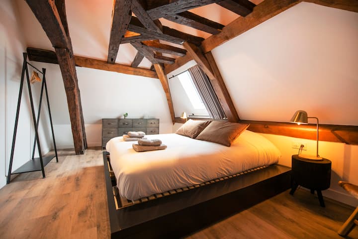 Sous Les Toits - L’authentique-le Laurencin Sens - Sens