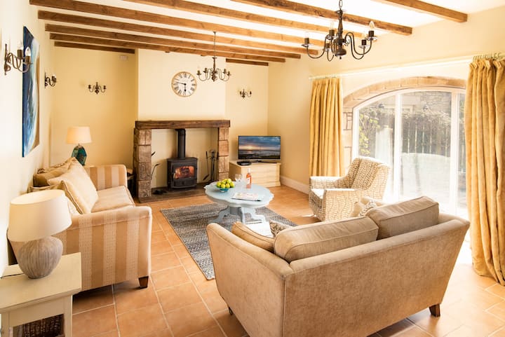 The Hemmell - Springhill Farm Holiday Accomodation - Bamburgh