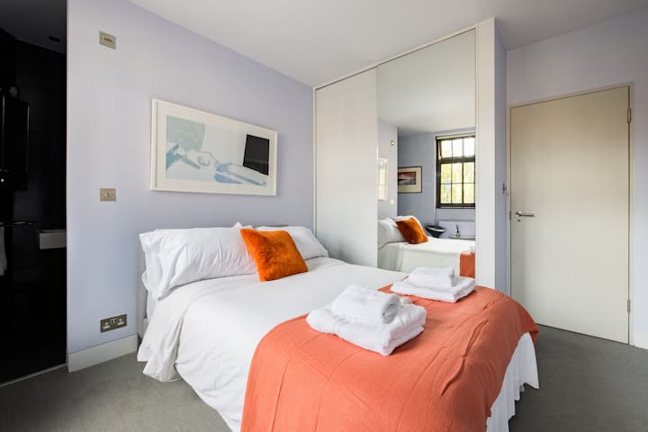 Micro Studio At The Glove Factory Zone 1 - London