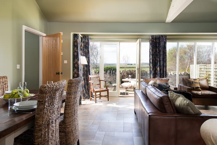 The Dovecote - Springhill Farm Holiday Accom - Bamburgh