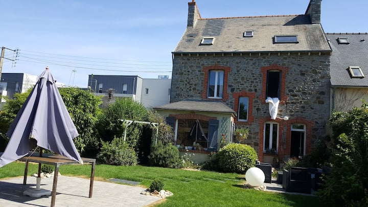 Maison De Ville Avec Jardin - Saint-Brieuc