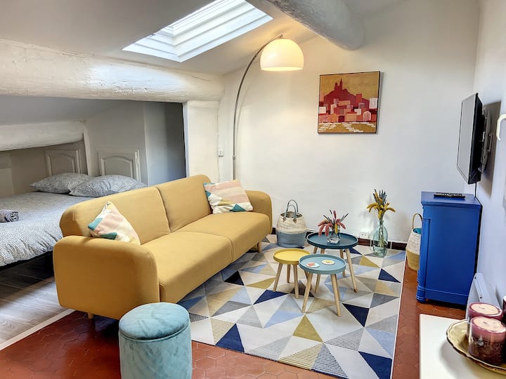 Loft De Charme Au Vieux-port, Place Aux Huiles - Marsella
