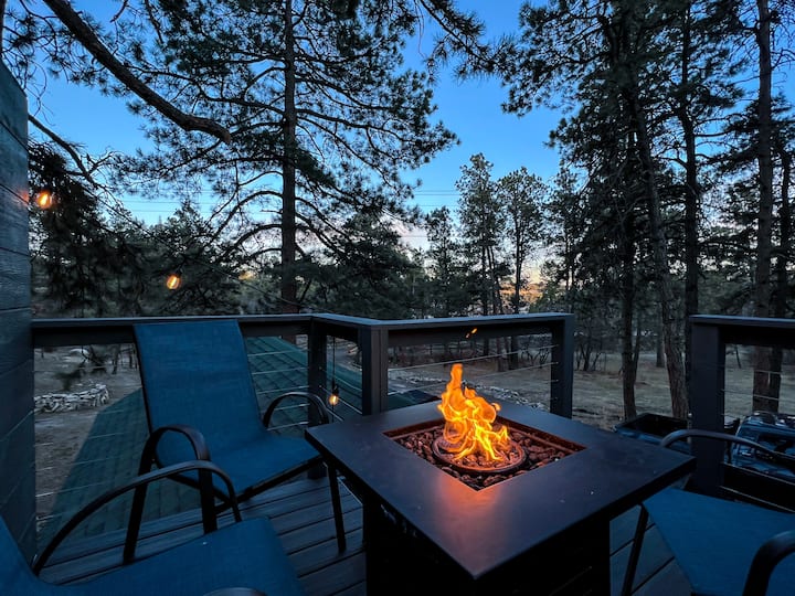 The Lodge In The Pines - Black Forest, CO