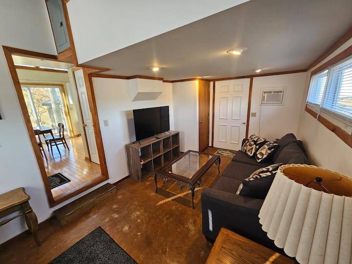 Loft Home By The River - Tahlequah, OK
