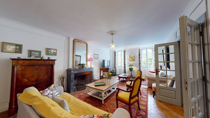 Chambre Dans Maison De Maître - Revel