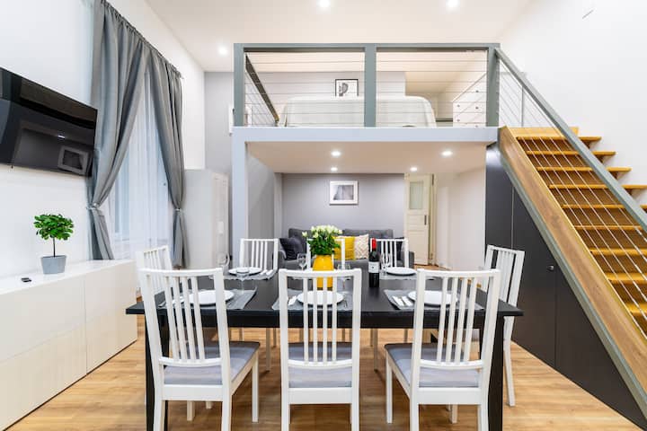 U-16 Lovely Nest In Budapest Dt W/ac & Netflix - Budapest