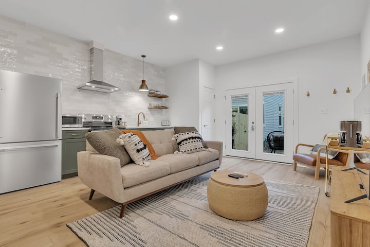 Charming Guest House - Dog Friendly - Parking - Wilmington, NC