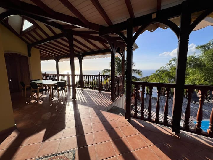 Villa Spacieuse + Dépendance à "Van Vanté" 14 Pers - Guadeloupe