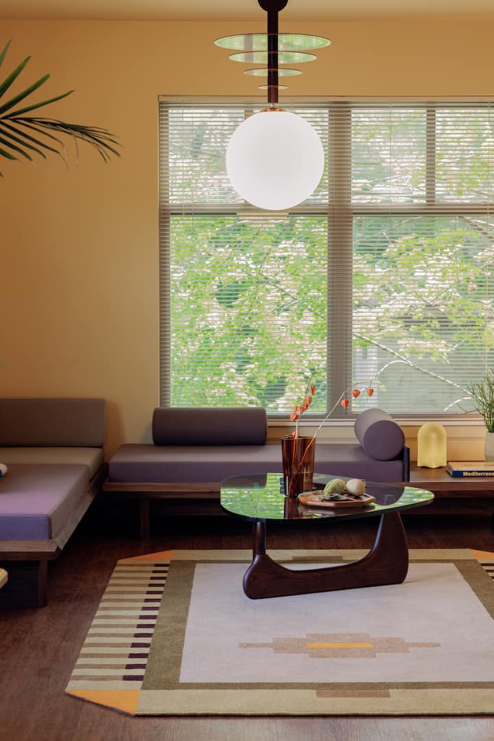 Dezeen Design Award Winner. Downtown 2br/2ba #108 - Madison