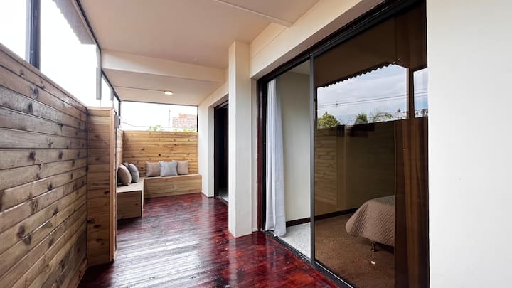 Casa Con Jacuzzi Y Terraza - Medellín