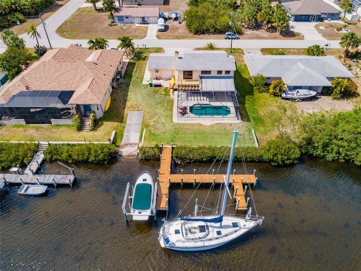 Sailboat Canal Front Retreat! - Port Charlotte, FL