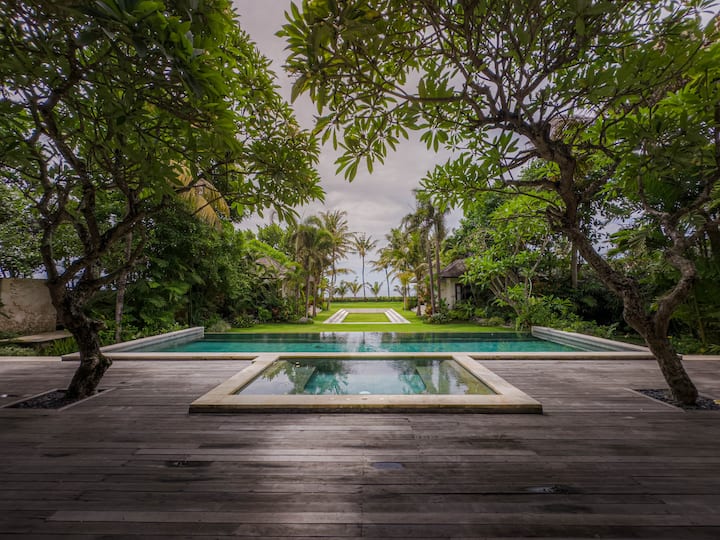 Three Bedroom Ocean View - Klungkung