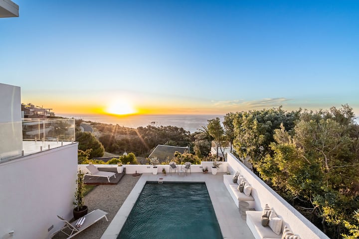 View 16 | Lush Gaze - Cape Town