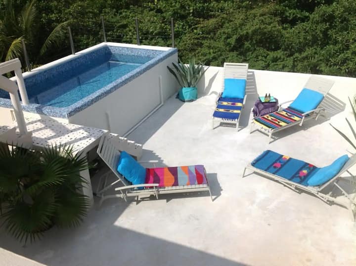 Rooftop Terrace & Pool, King Beds, Steps To Beach - Puerto Morelos