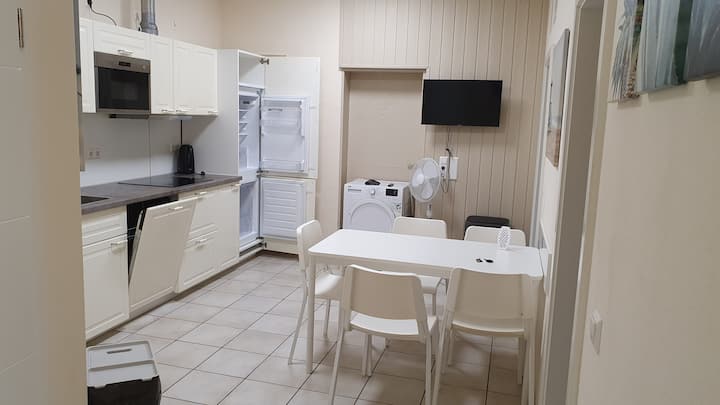Praktisch Eingerichtete Wohnung - Glottertal