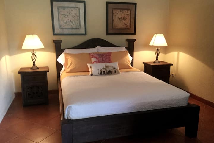 Cozy Guesthouse 5 Mins To Beach - Playa Hermosa