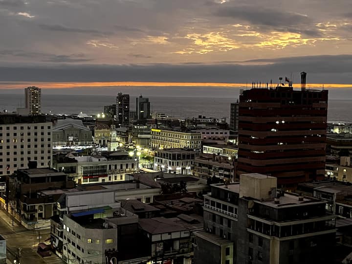 En El Corazón De Iquique; Edificio Lynch - Iquique