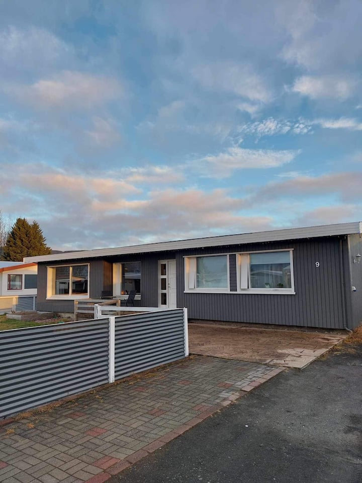 Home In Selfoss - Selfoss