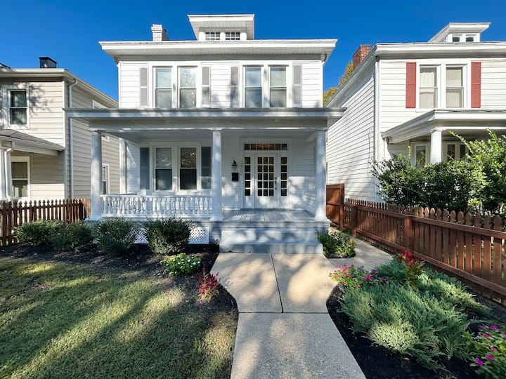 Experience Comfort And Charm - Richmond, VA
