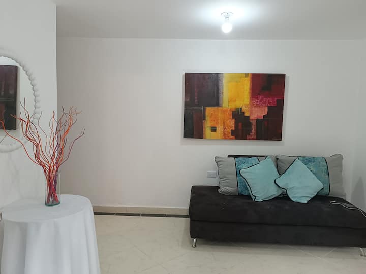 Apto/cerca Al Centro Y Lugares Turistic/2habciones - Medellín