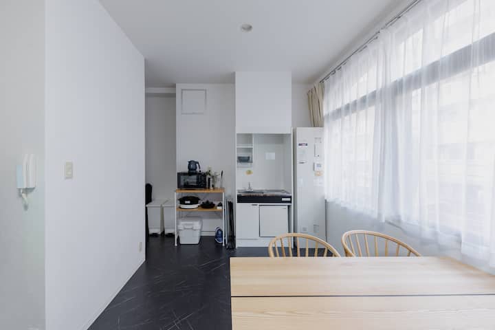 道頓堀グリコサイン徒歩圏内！大阪観光・お買い物の拠点にに最適！長堀橋駅 徒歩6分！【ty】 - Osaka