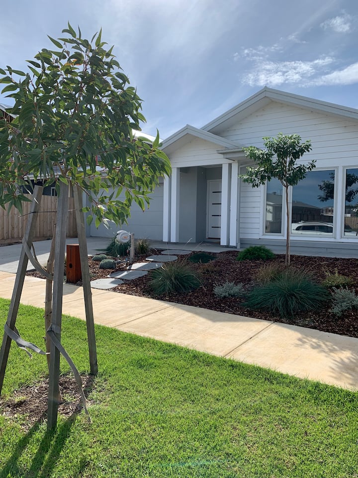 Beach & Banks Road Bliss - Point Lonsdale