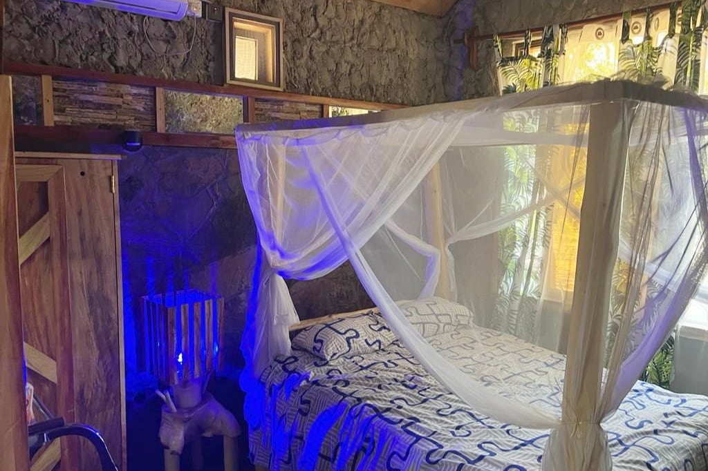 mascottecave - Caves for Rent in Matsangoni, Kilifi County, Kenya - Airbnb