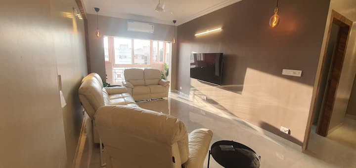 Luxurious 3bhk Flat Indiranagar - Bangalore