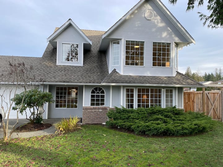 Parksville Vacation Home - 4bdrm - パークスビル